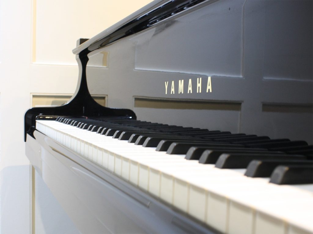 Yamaha C3 Grand Piano