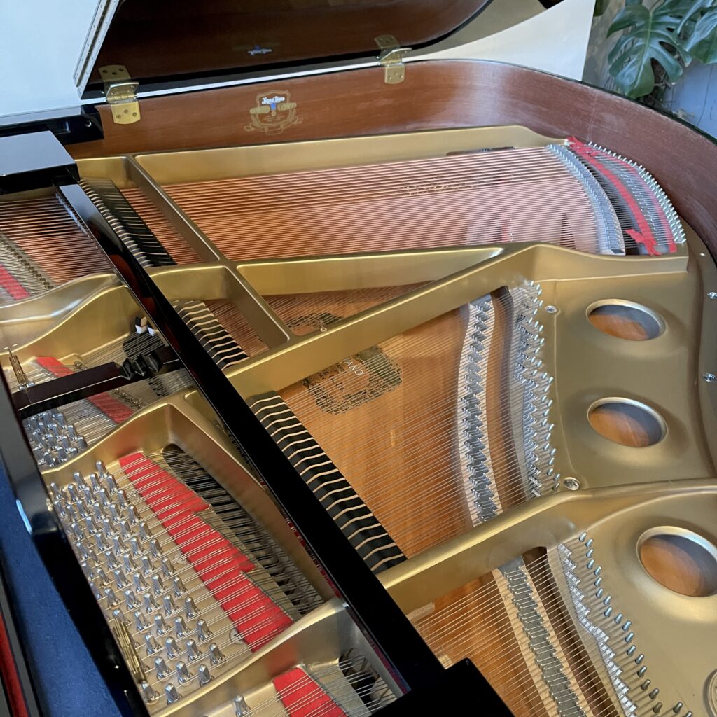 Kawai GE-20 Grand Piano, Black Gloss